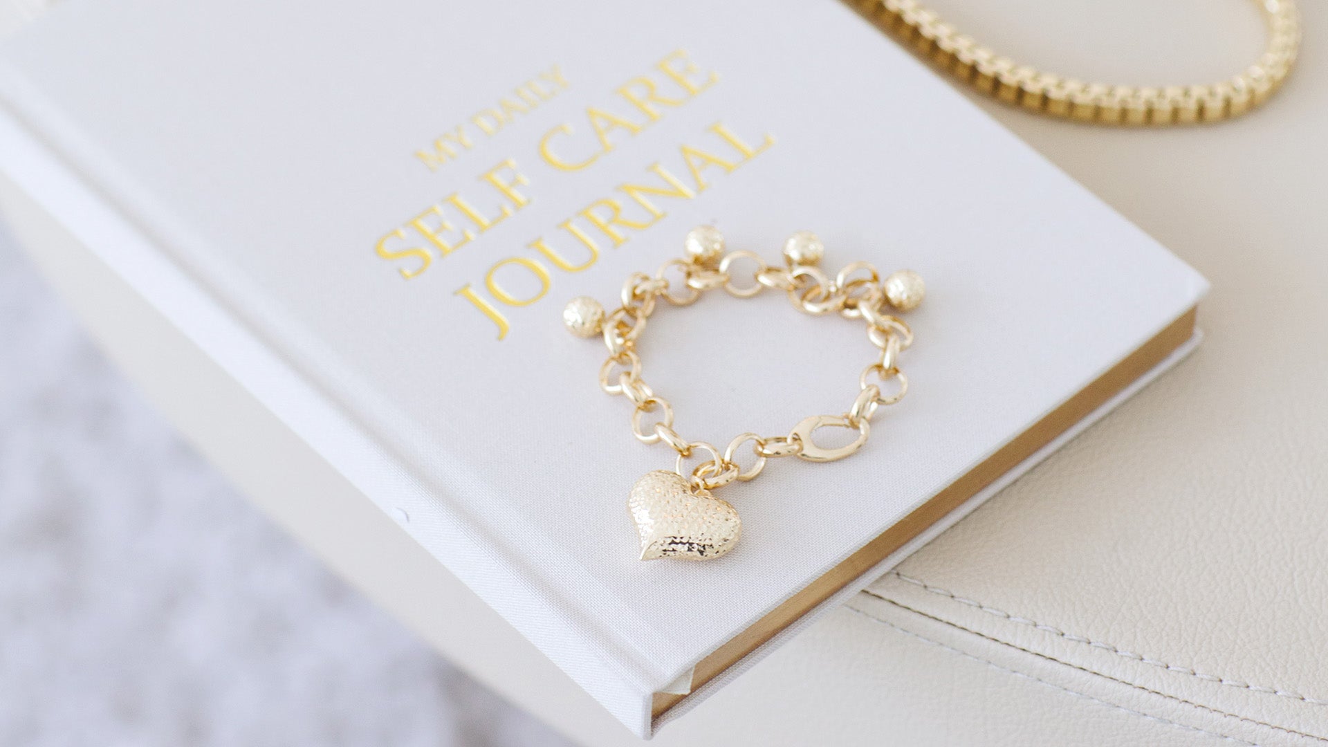 RK Trends – Where Jewelry Meets Empowerment